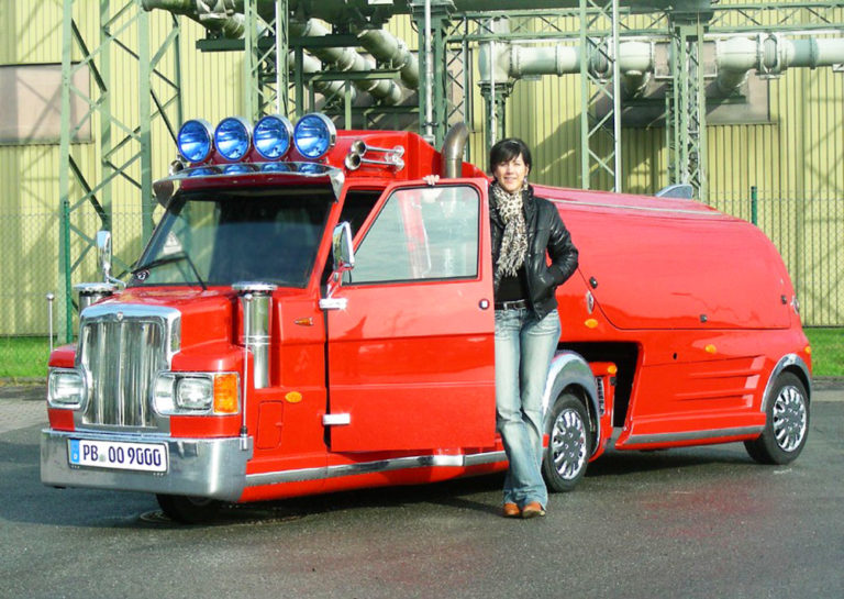 Strange & Unusual Trucks From All Over The World - Yeah! Motor